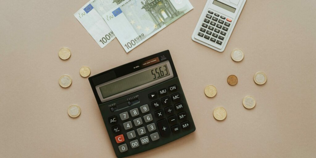 Ontdek hoeveel 15000 euro lenen kost | Geldshop.nl